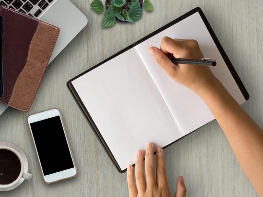 11 Ways to Offer Value and Grab The Reader’s Attention With Your Writing