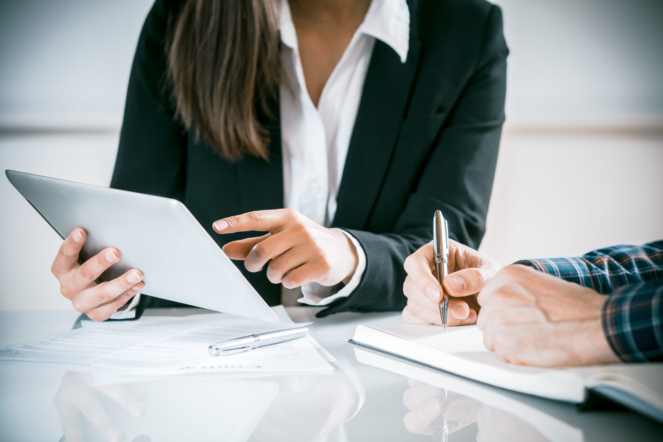 How to Create an Effective Editorial Style Guide for Your Business